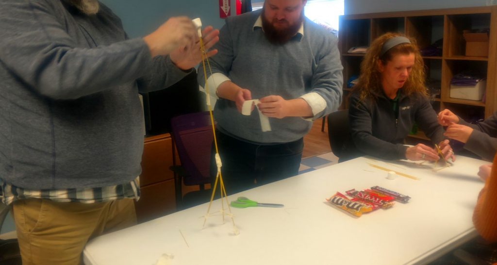 Spaghetti & Team Building: How to combine them to teach valuable ...