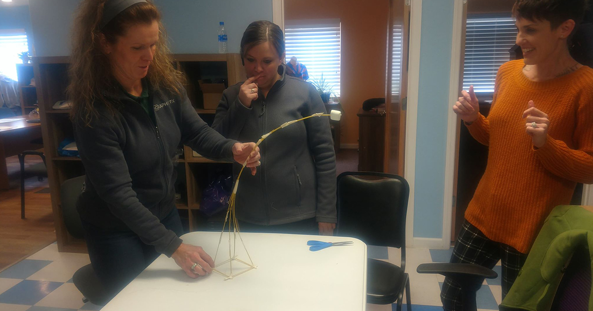 Spaghetti & Team Building: How to combine them to teach valuable ...